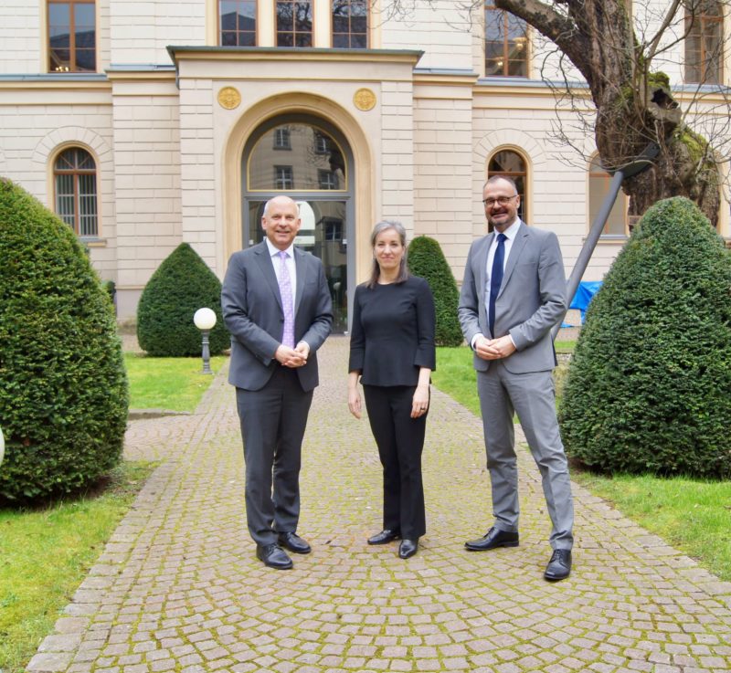 „Menschen reagieren vor Kameras anders“. | TP-Presseagentur